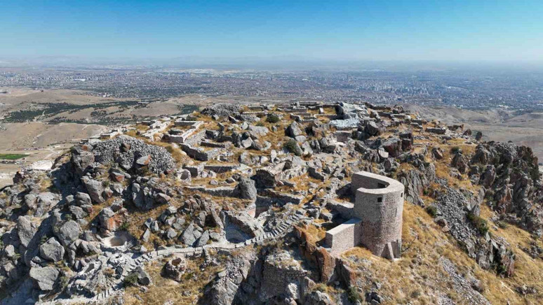 Bu kale Konya'da bulunuyor! Selçuklu'daki 5 bin yıllık tarih